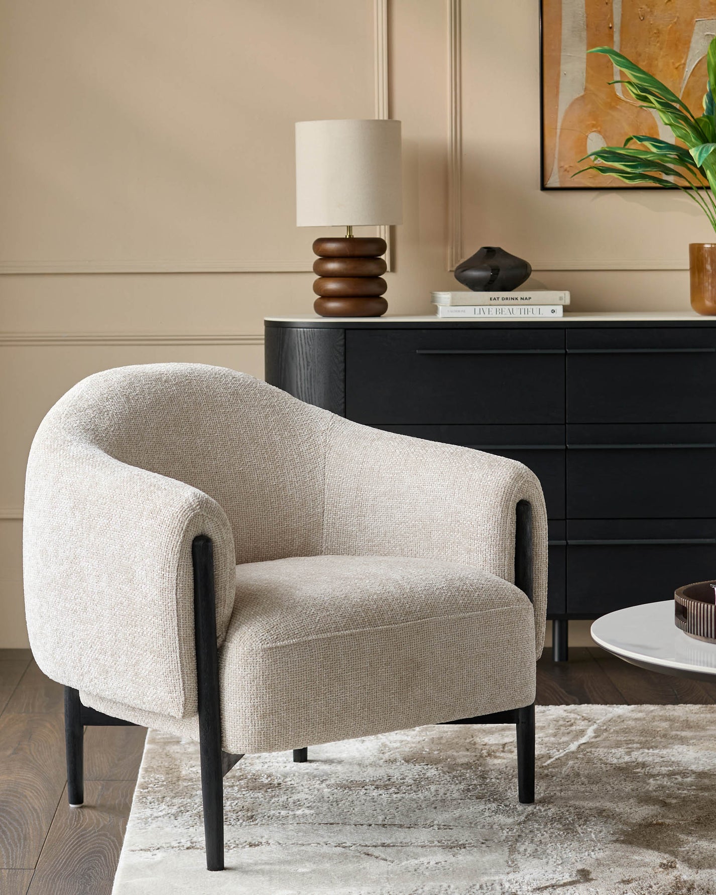 Tristan natural fabric accent chair – Danetti