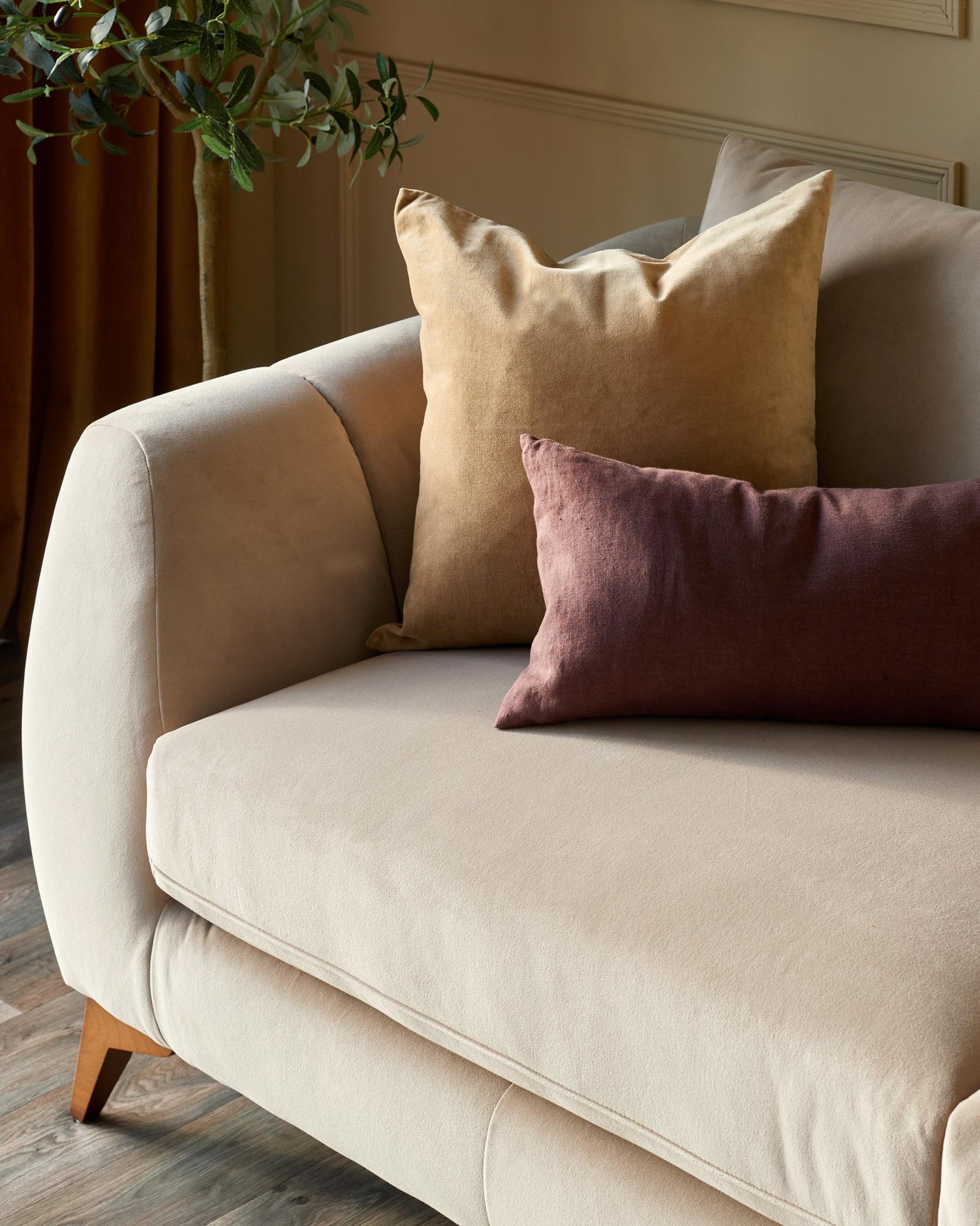 Genevieve champagne velvet 3 seater sofa with wooden leg – Danetti