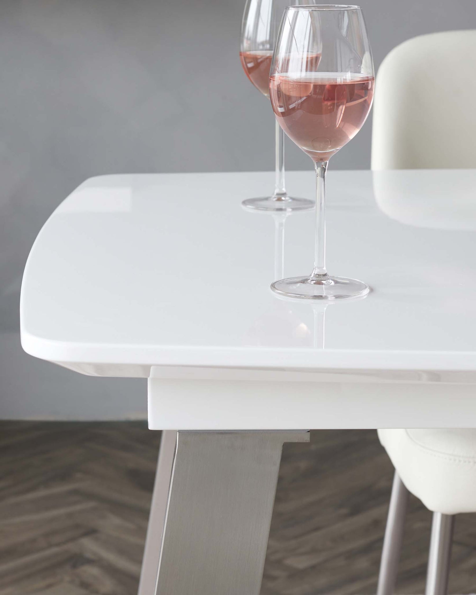 Assi White Gloss Extending 6 to 8 Seater Dining Table by Danetti