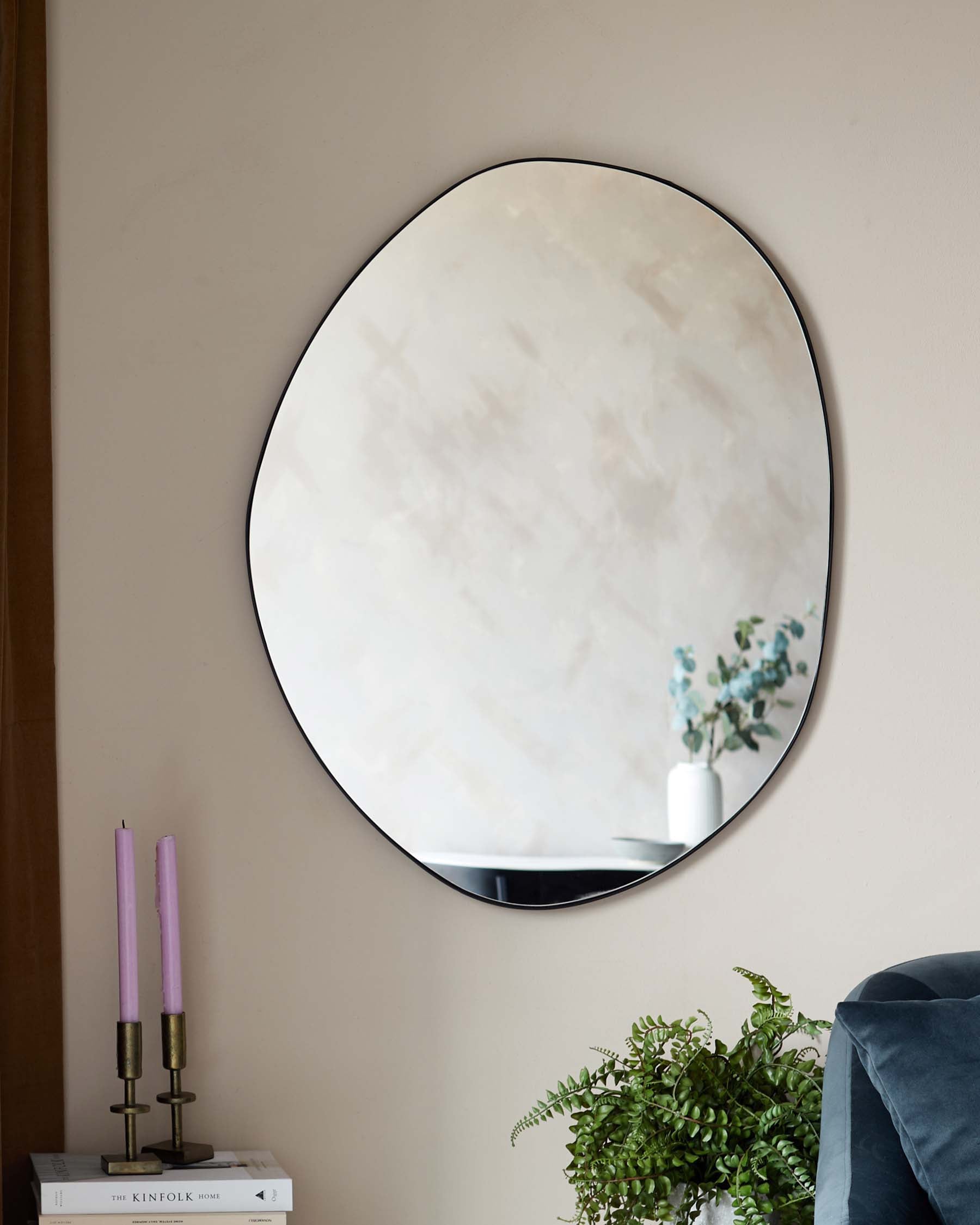 Caspian Medium Wall Mirror Black – Danetti