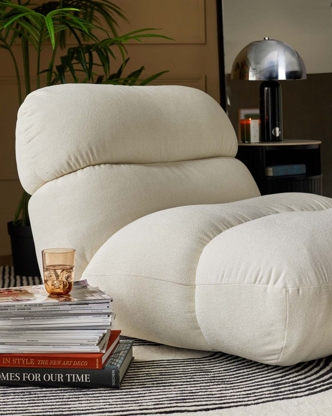 Elijah Ivory Boucle Accent Chair – Danetti