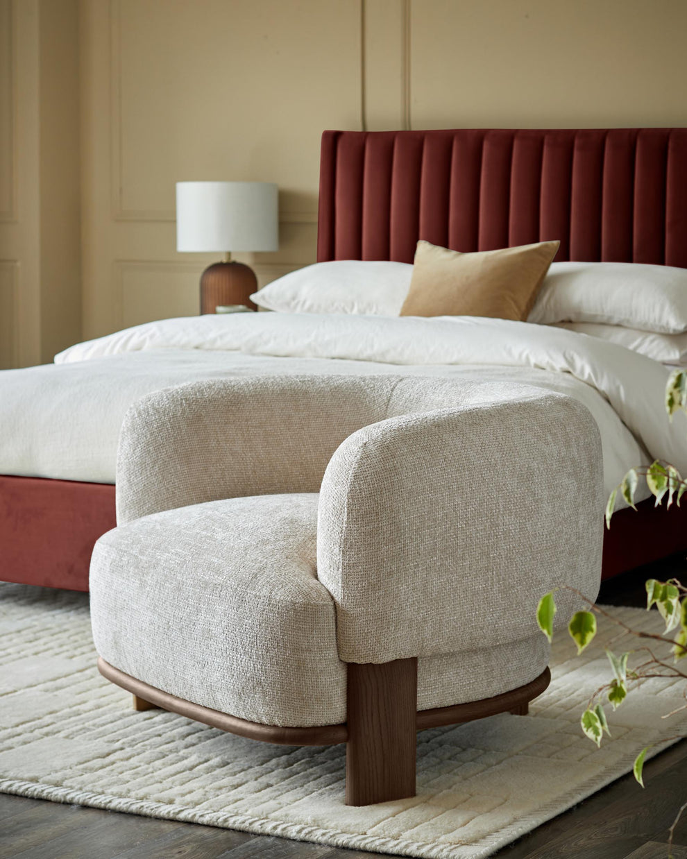 Florence natural fabric with dark wood armchair – Danetti