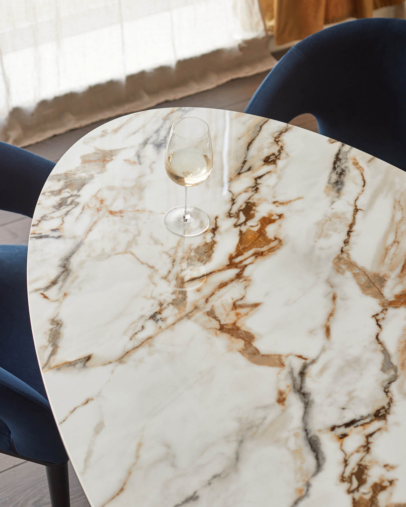 Giotto natural ceramic dining table – Danetti