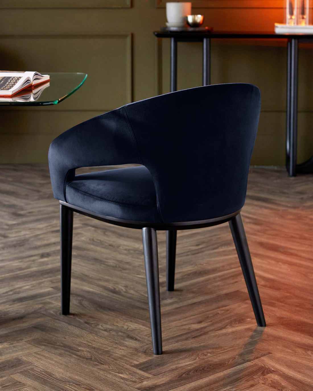 Heath navy recycled velvet dining chair – Danetti