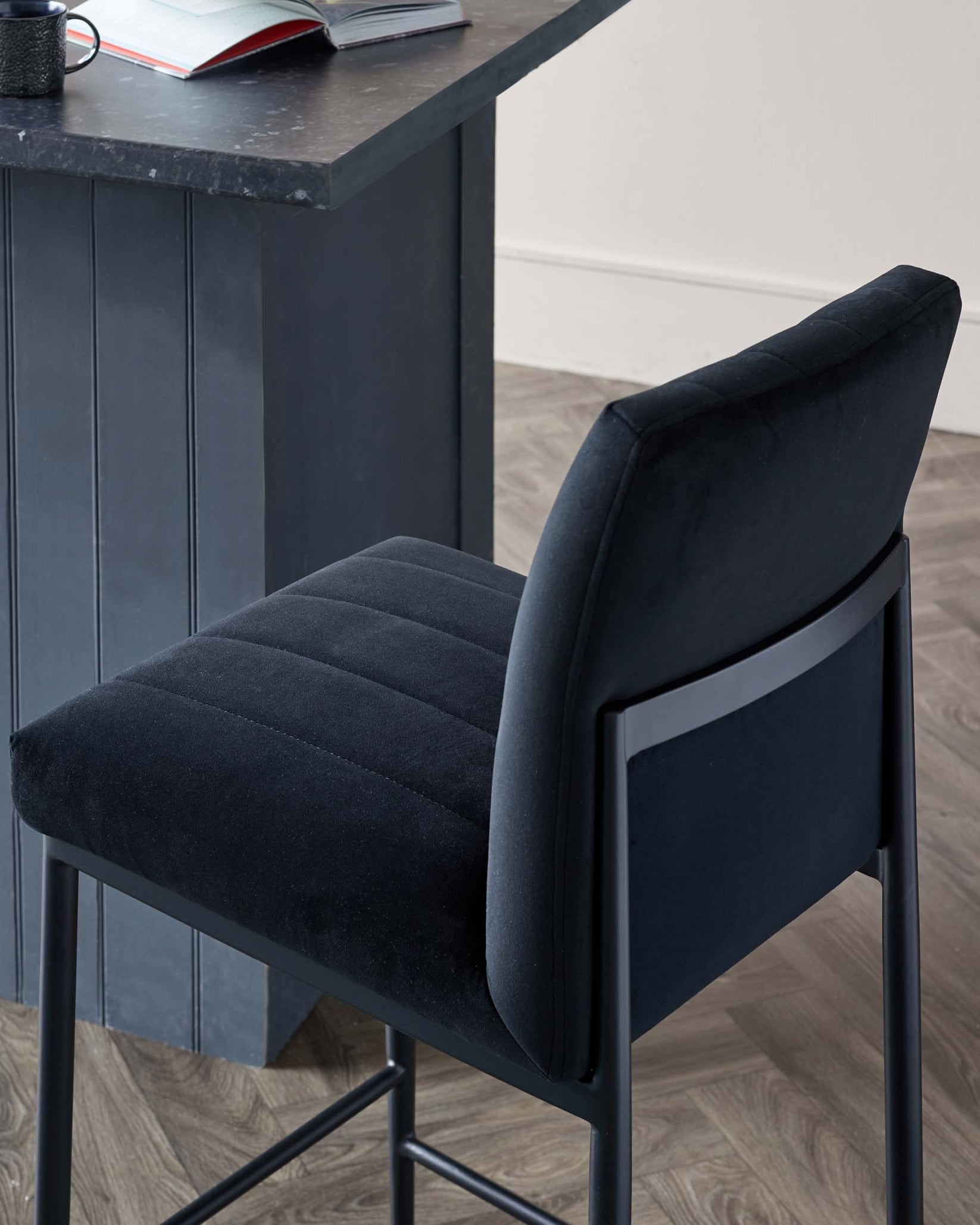 Kendra Black Metal Bar Stool Black Classic Velvet – Danetti