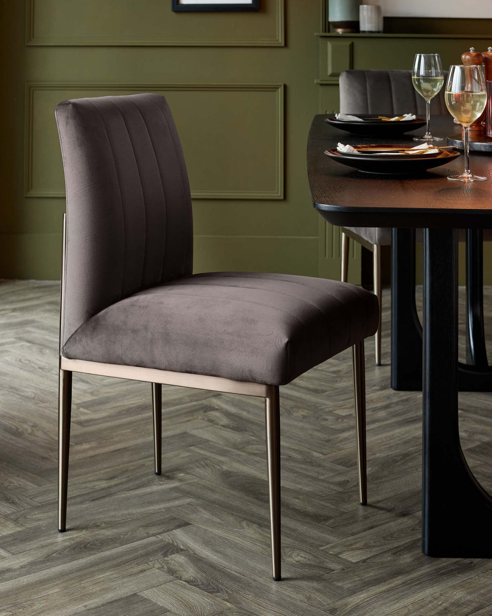 Kendra Brushed Bronze Dining Chair Mocha Velvet – Danetti