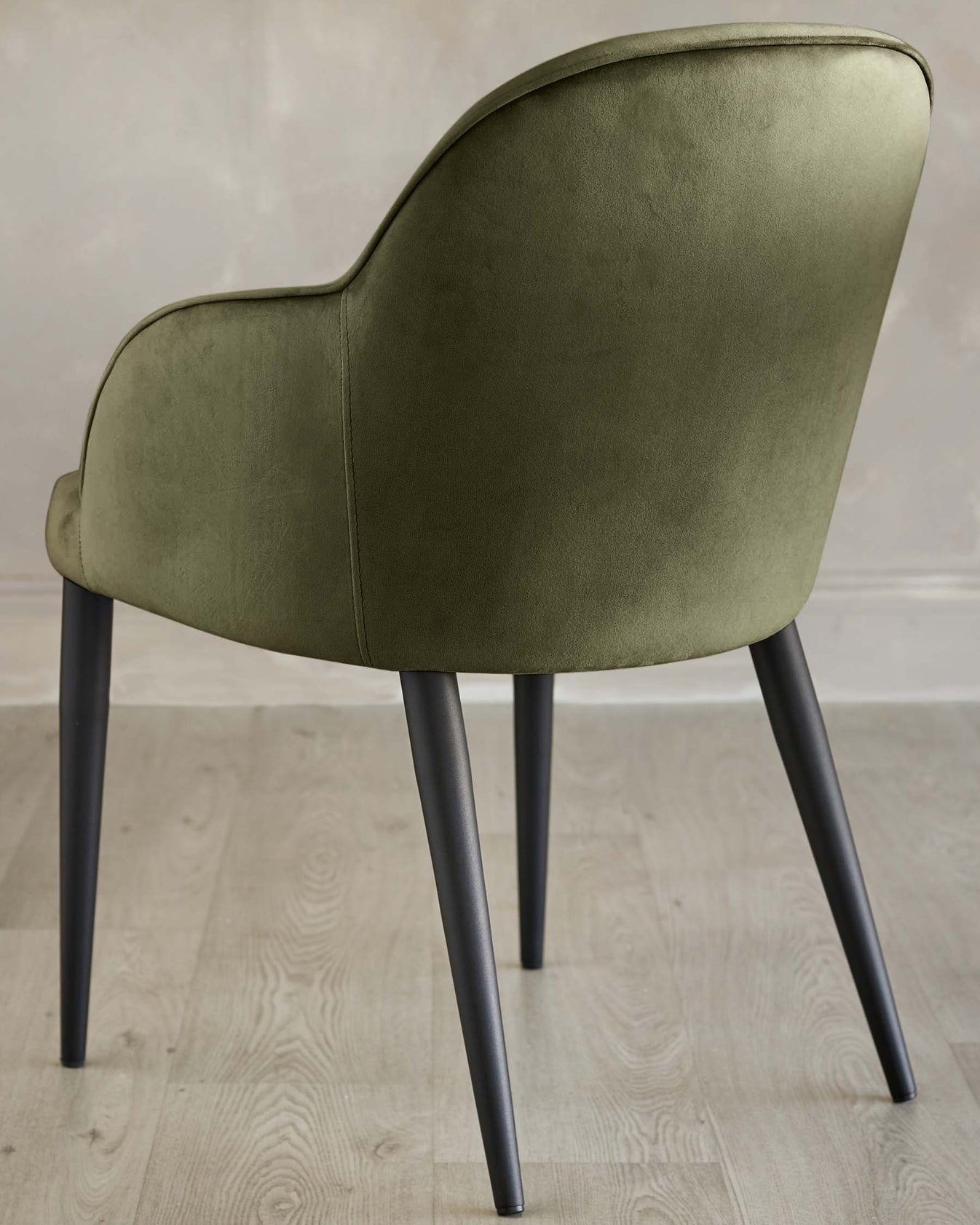 Lani olive green velvet dining chair – Danetti
