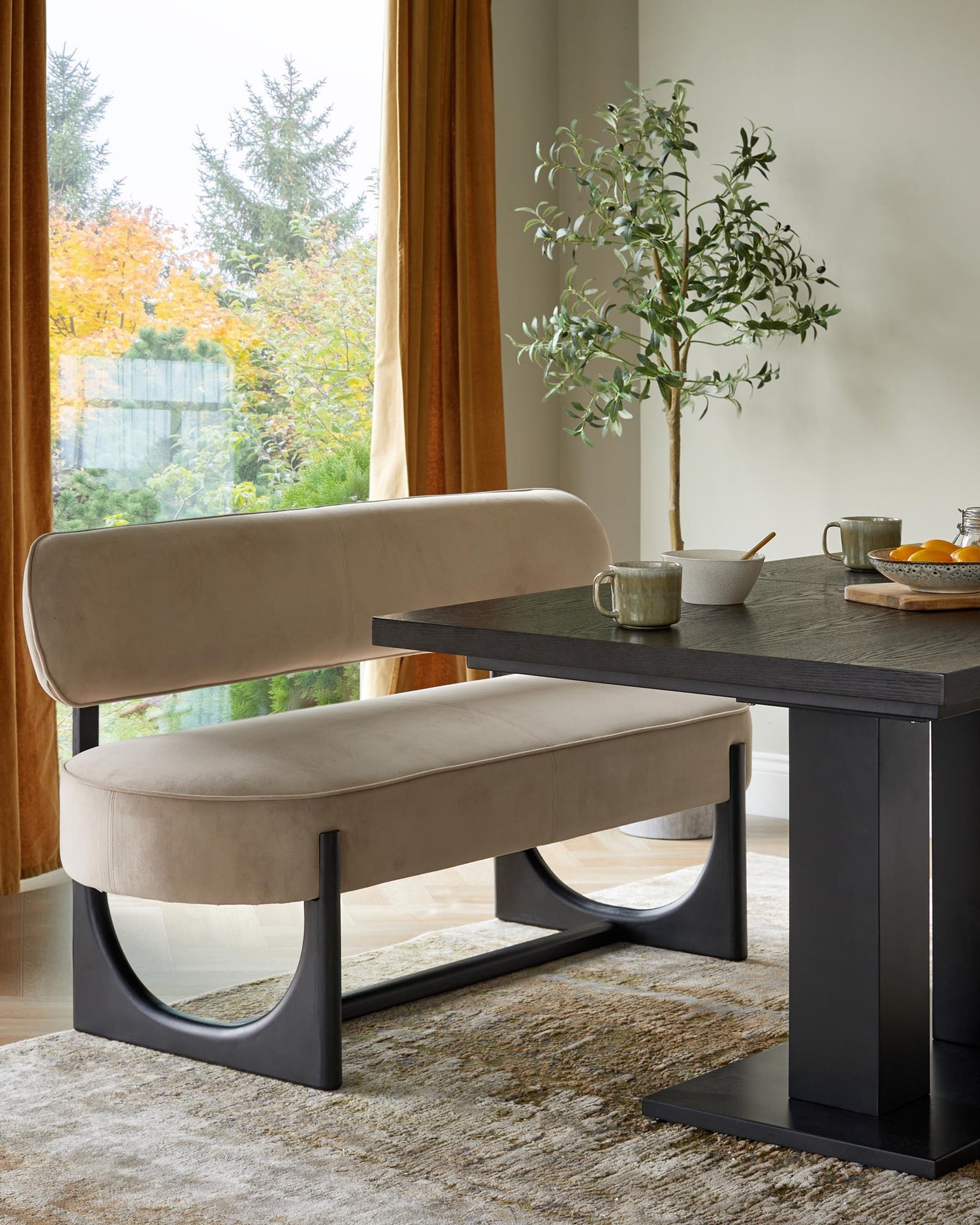 Orlan champagne velvet 3 seater dining bench with backrest – Danetti