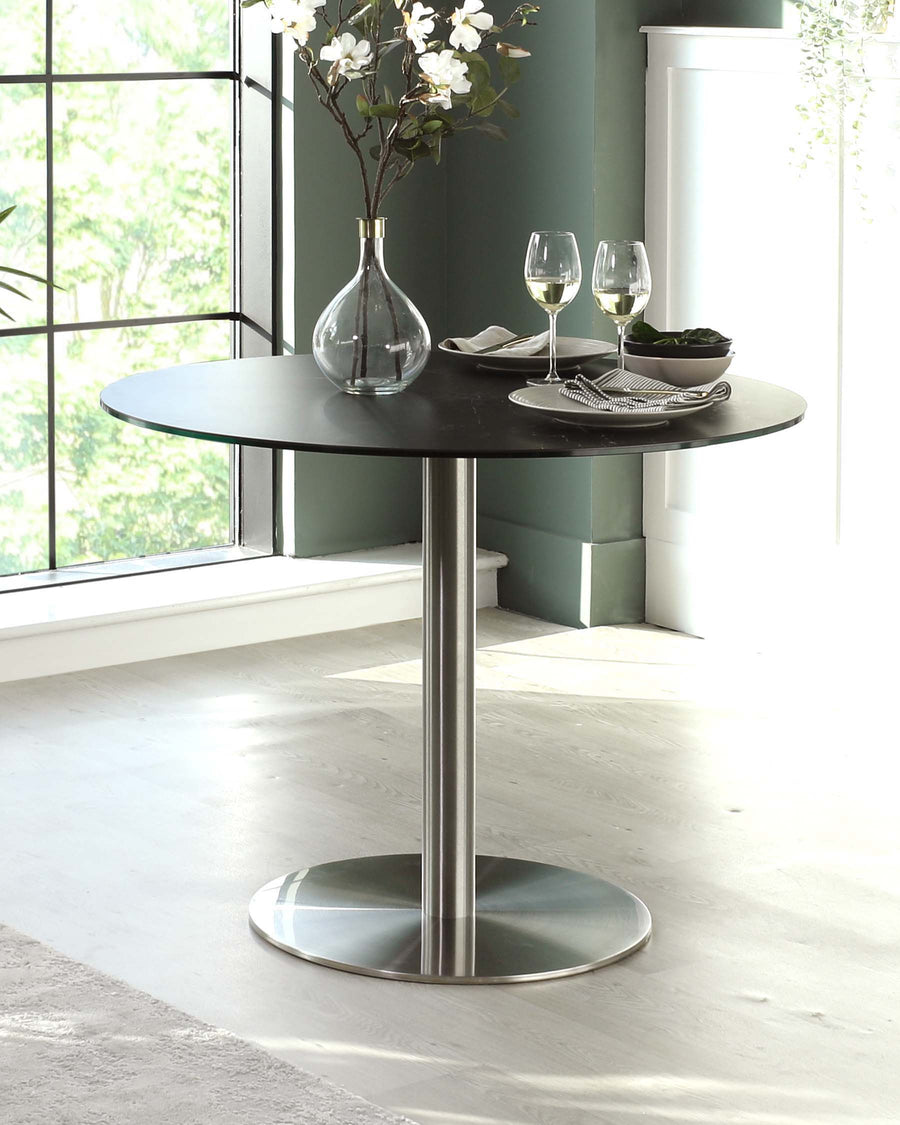 Black Dining Tables | Designer & Modern Dining Tables – Danetti
