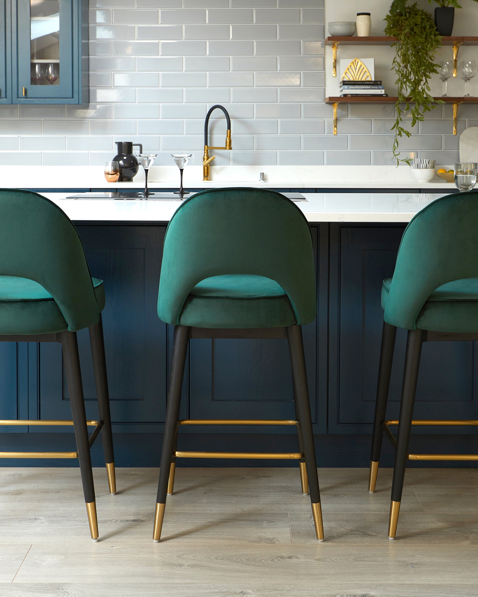 Clover Dark Green Velvet Bar Stool | Mid-century Bar Stools – Danetti