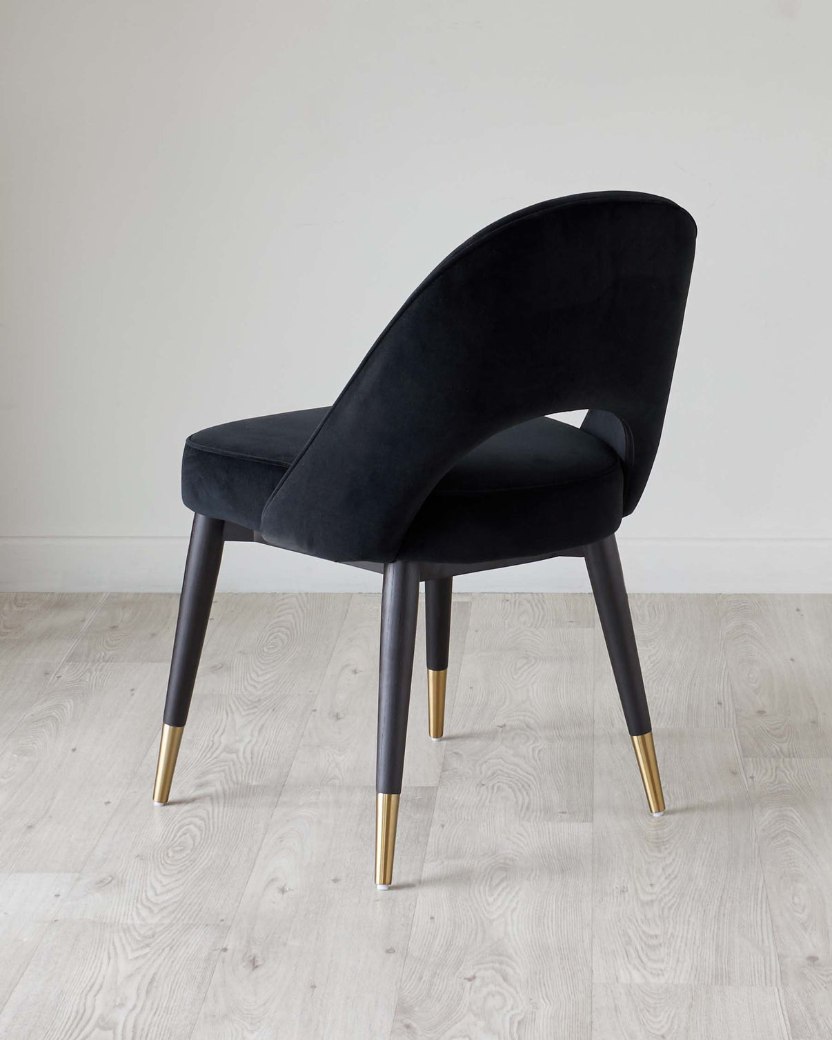 Clover Black Velvet Dining Chair – Danetti