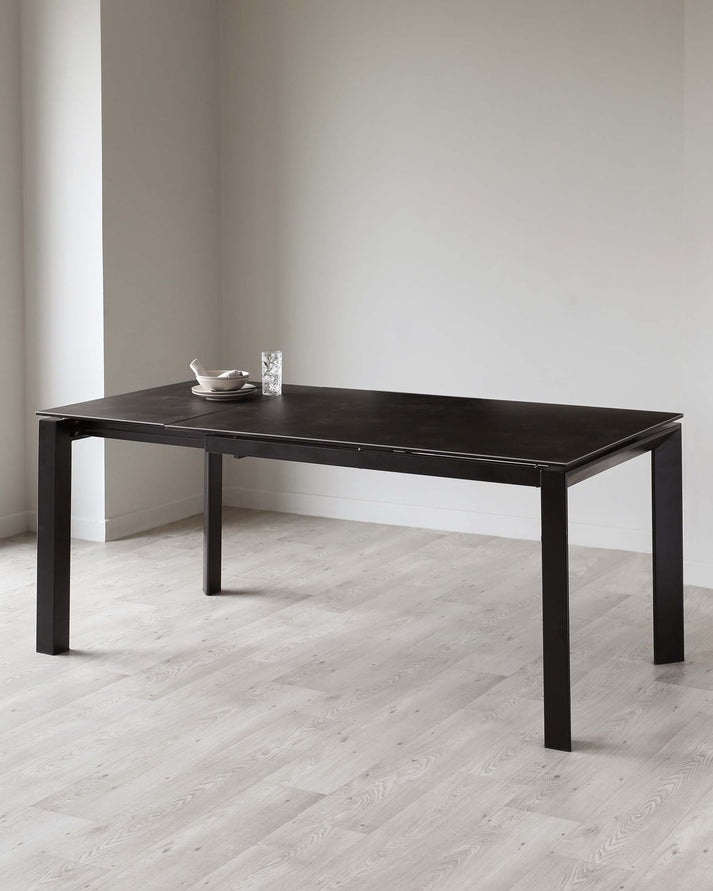 Louis Dark Grey Ceramic Extending Dining Table | Danetti