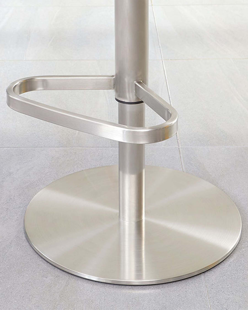 Lumos Gas Lift Kitchen Stools with Backs | Danetti