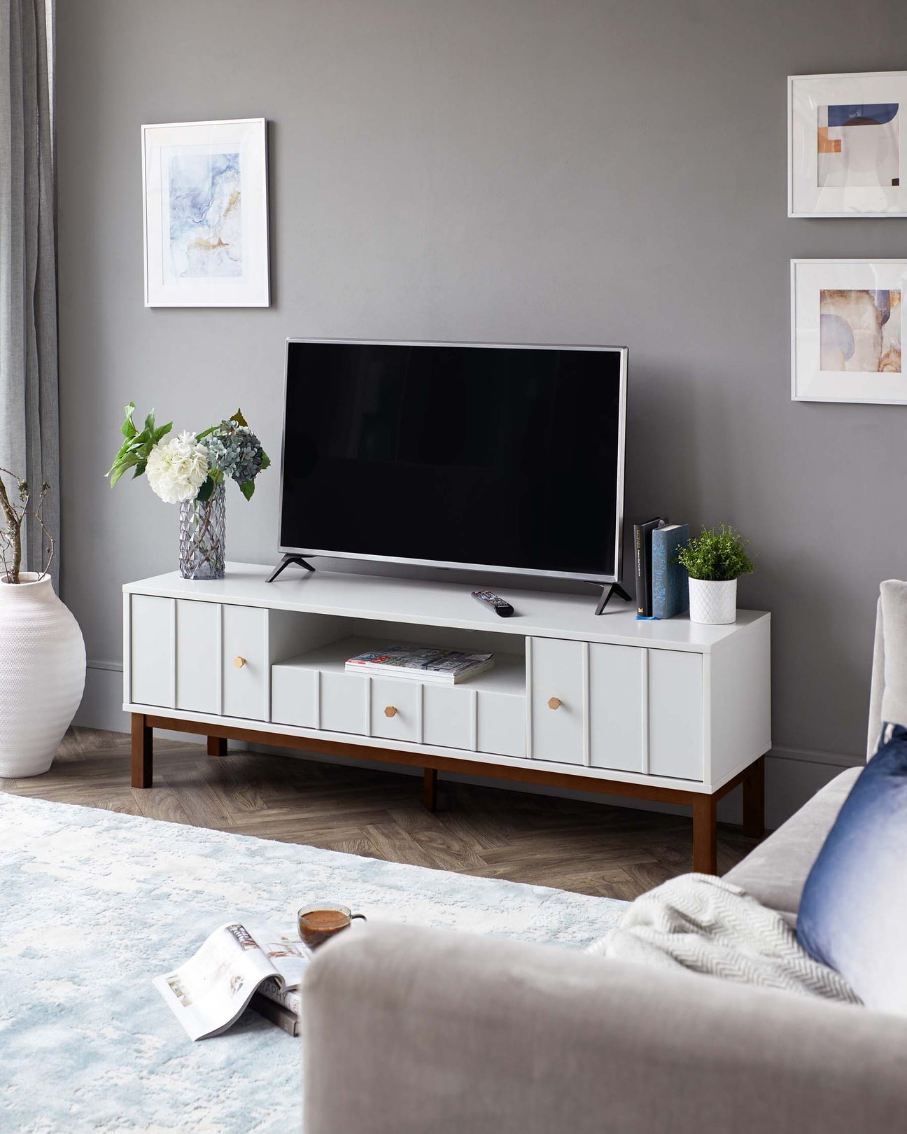 TV Stands | Modern TV Cabinets – Danetti